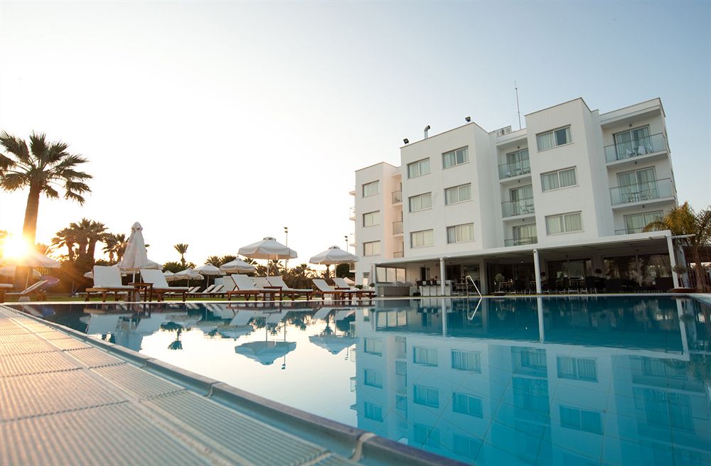 Гостиница Frixos Suites Hotel Apts на Кипре